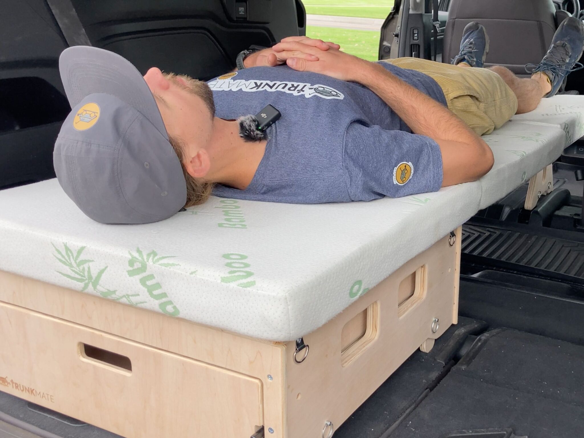 The BlitzBed Sleeping Platform for Minivans - Single/1-Drawer/Standard ...
