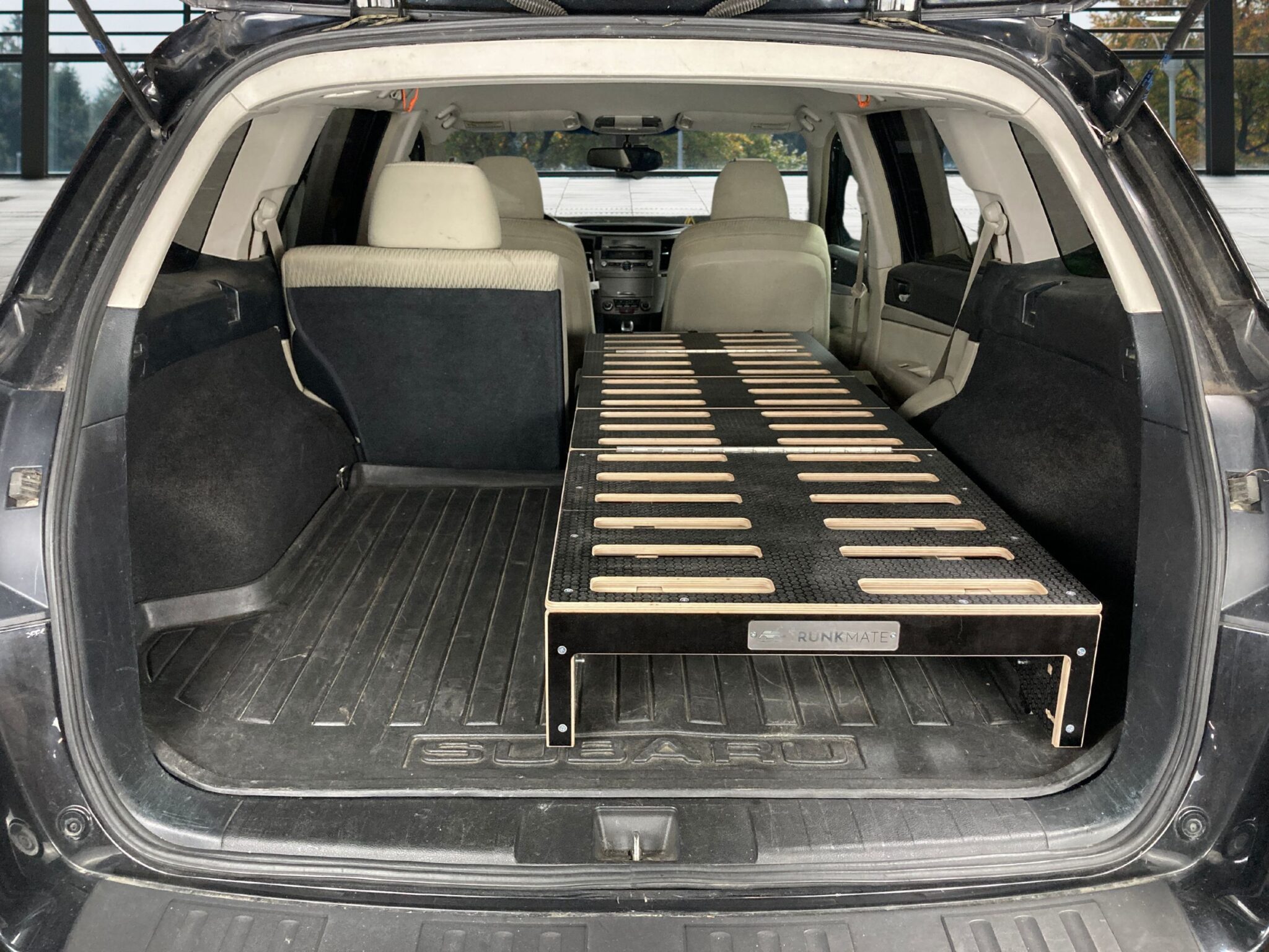 The BlitzBed Sleeping Platform for SUVs - Single/0-Drawer/Armor Black ...